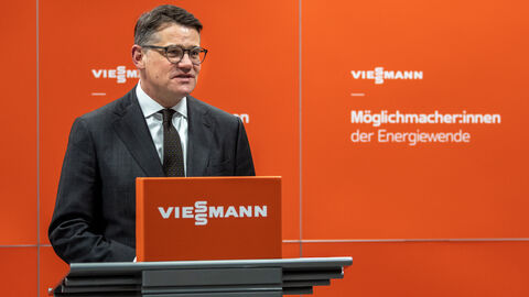 Regierungschef besucht Familienunternehmen Viessmann in Allendorf (Eder ...